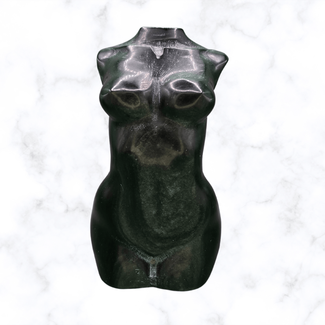 Obsidian Statue – The Lavish Essentials